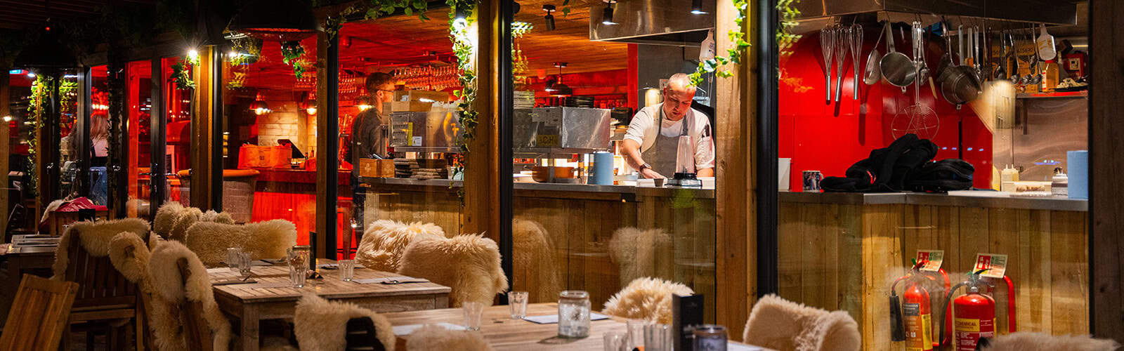 Ferryman's Inn | Lochside Dining | Loch Tay Perthshire